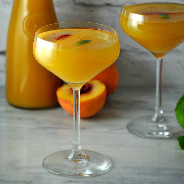 Cocktails - Valencia Cocktail